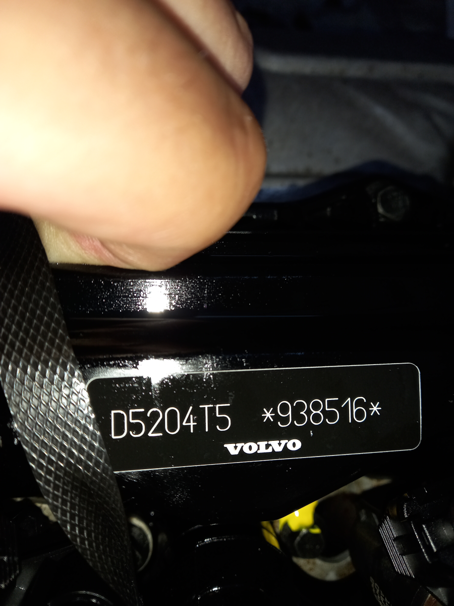 MOTOR VOLVO V50 2.0D3 150CV, REF: D5204T5 - Guimotores